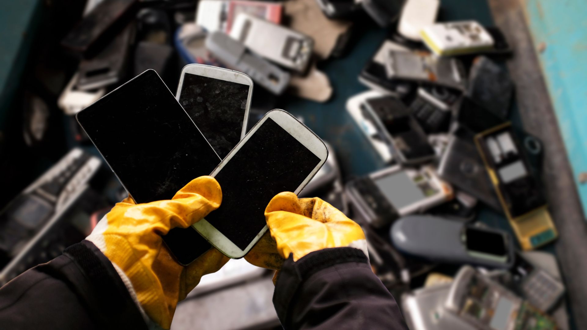 What to Do with Your Old Electronics A Complete Guide